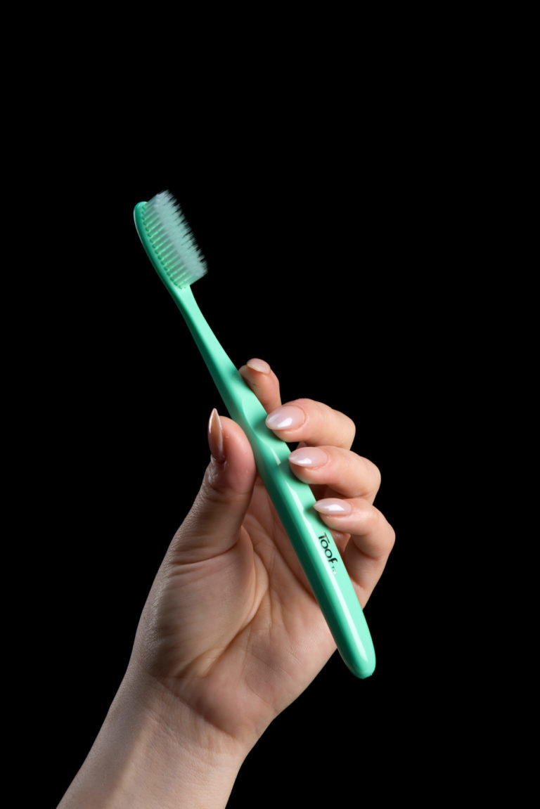 Toof Keeps A Fresh Brush In Your Mouth And A Free Brush In Someone Else ...