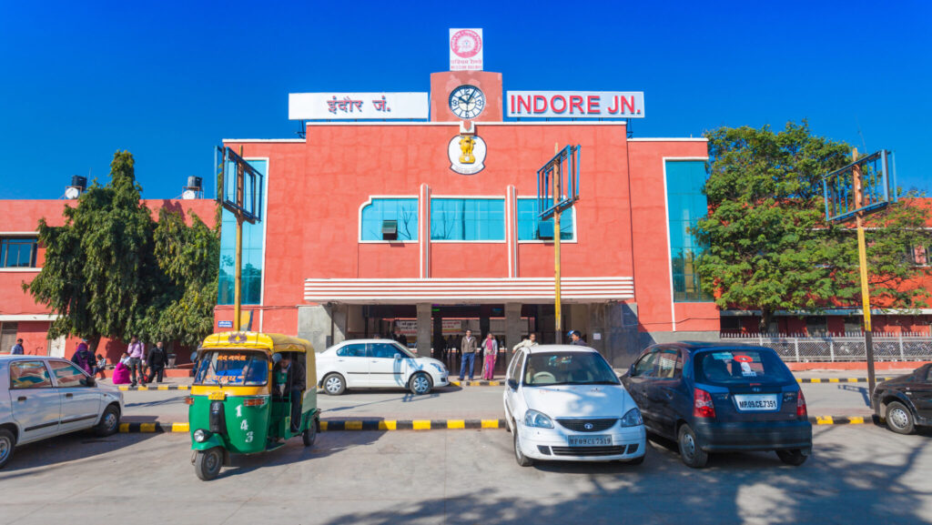 Haleon invests $325M in India to build oral health manufacturing ...